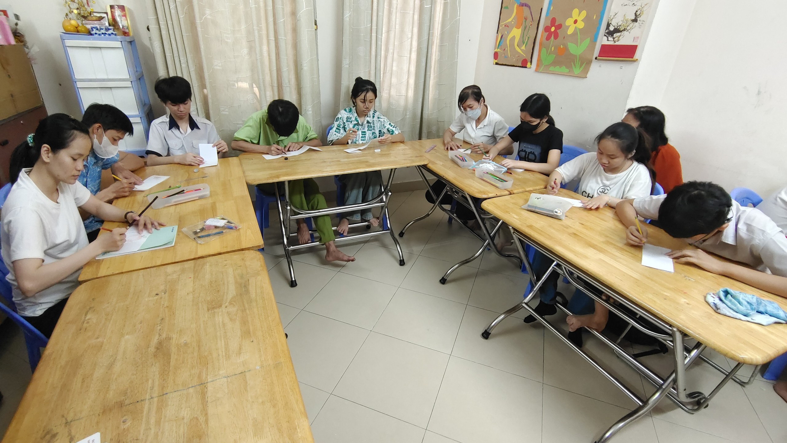 HỌC MỸ THUẬT: VẼ TRÁI CÂY